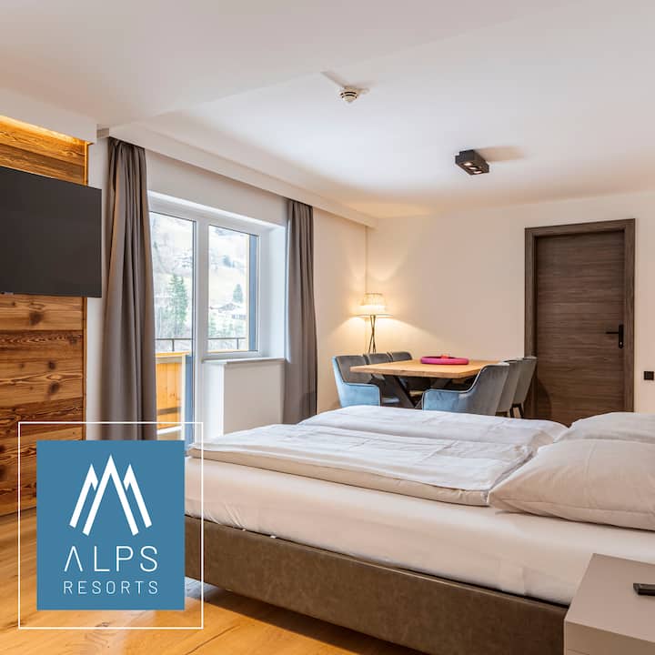 Suite For Up To 6 People & Wellness Area - Saalbach