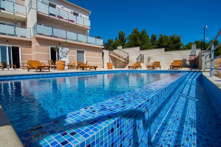 Villa Nikola -Amazing Sea View 6 - Bol