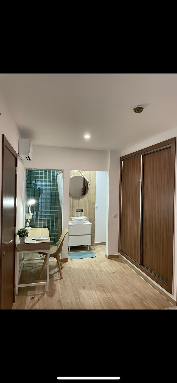 Casa Moderna No Coração De Portimão! - Portimão