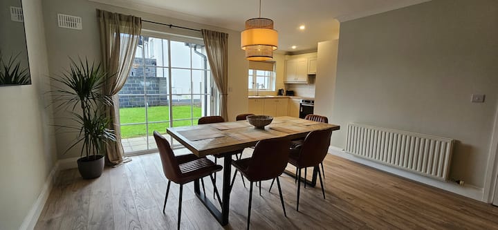 Bunratty Town House No 7 - Limerick City