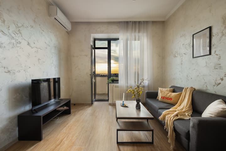 Keygo#0054 Offers Comfort And Coziness In The City - Armenia