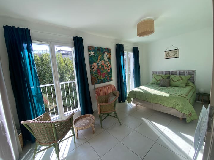 Chez Iris Et Téo, 3 Chambres, Jardin, Parking - Arlés