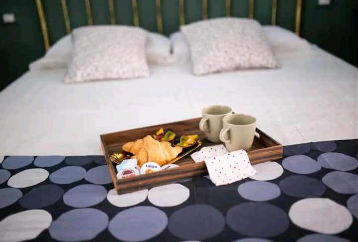 Comfort Studio Fair & City - Breakfast Included - Bologna