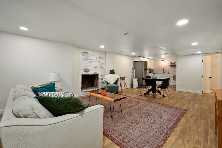 World Cup Retreat Petswelcome! Lots Of Light! - Kansas City