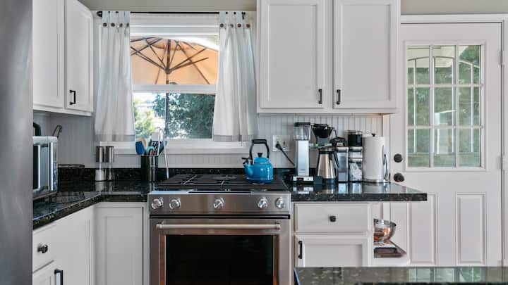 Point Loma Charming Home Near Bay & Beach - San Diego, CA