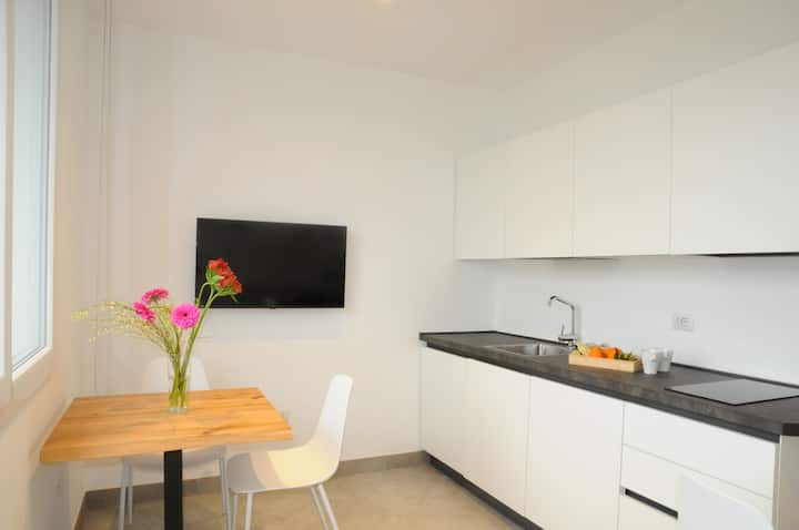 House Of Oscar, Bilocale B1/b2 - Adria