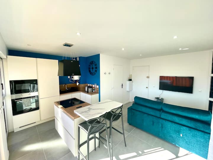 Studio Neuf Tout Confort Proche Commerces - Mandelieu-la-Napoule