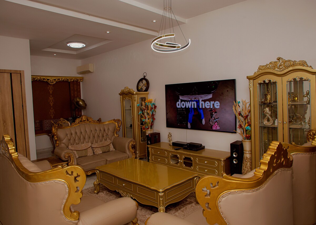 Royal House 4D • Maison de valeur et confort du jacuzzi - Maisons à louer à Lagos, Lagos ...