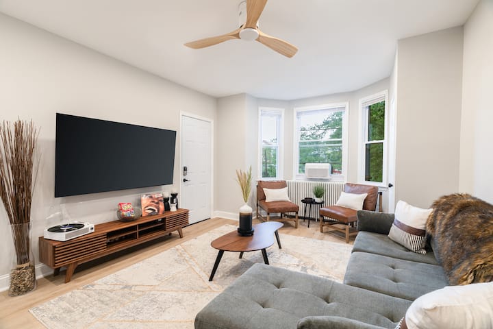 "Cozy Dc Retreat: Free Parking!" - Capitol Hill, DC