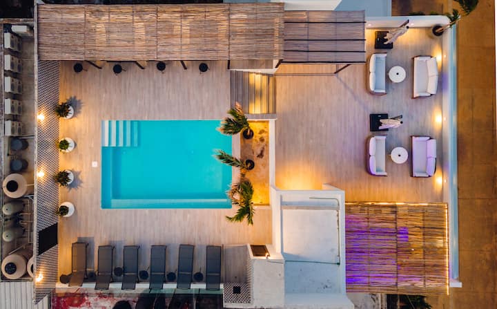 Deluxe Queen At Coralia Hotel, Very Close To Ferry - Cozumel