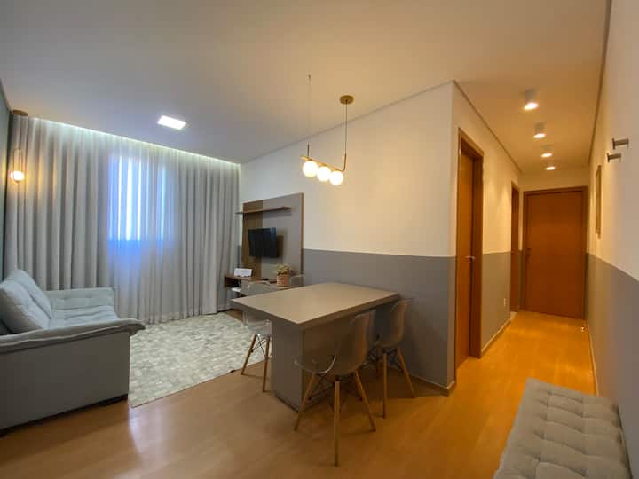 Cabral: Apto Com Ar Condicionado E Conforto - Contagem