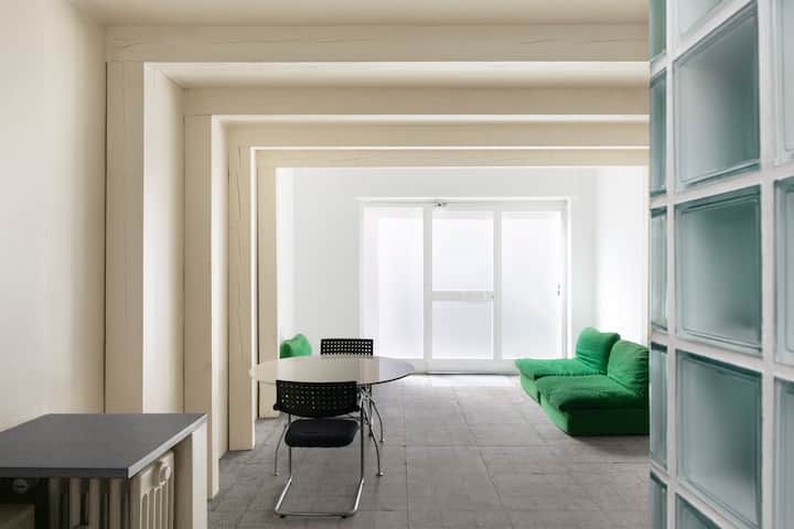 Two-level 80sm Design Loft 'Home2venue' - Milaan