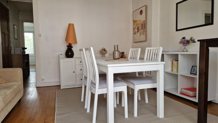 Centre Epinal - Charmant Appartement 2 Chambres - Épinal