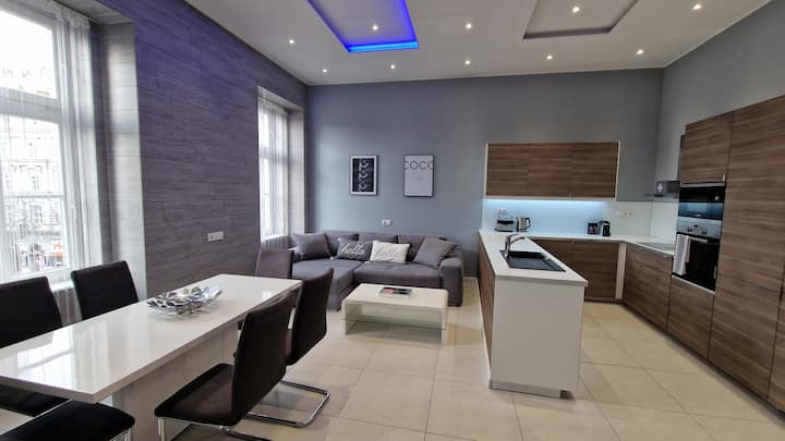 Oktogon Fashion Apartment - Budapest
