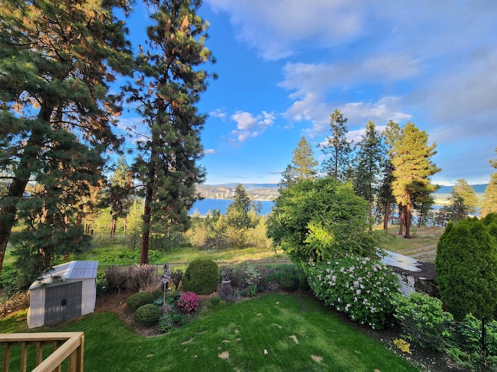 Lakeview Escape -