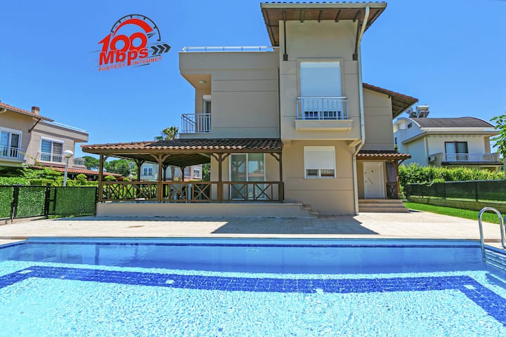 Paradise Town Villa Legend - Belek