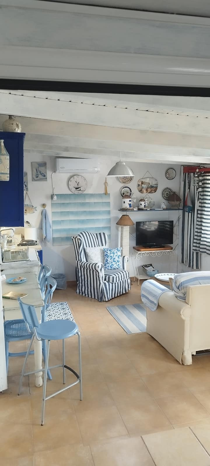 Kynosoura's Sea View - Саламин