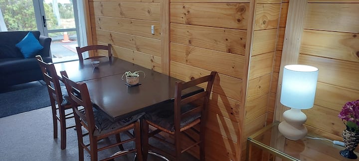 Ruapehu Views Wood Cabin - National Park - New Zealand