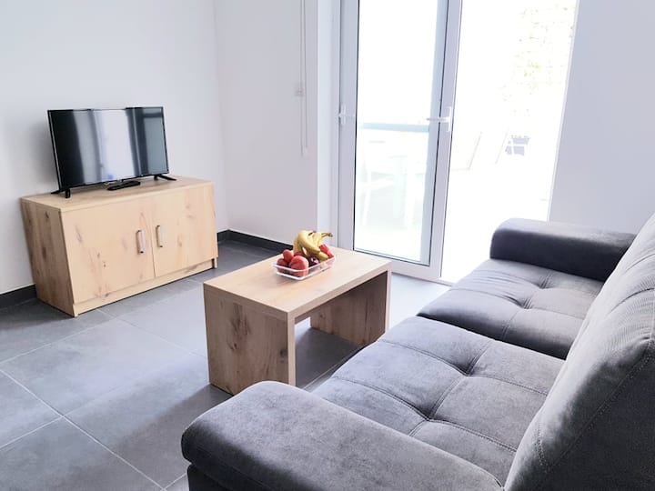 Belle Terrasse ~ Moderne ~ Proche De La Mer!  N112 - Malta