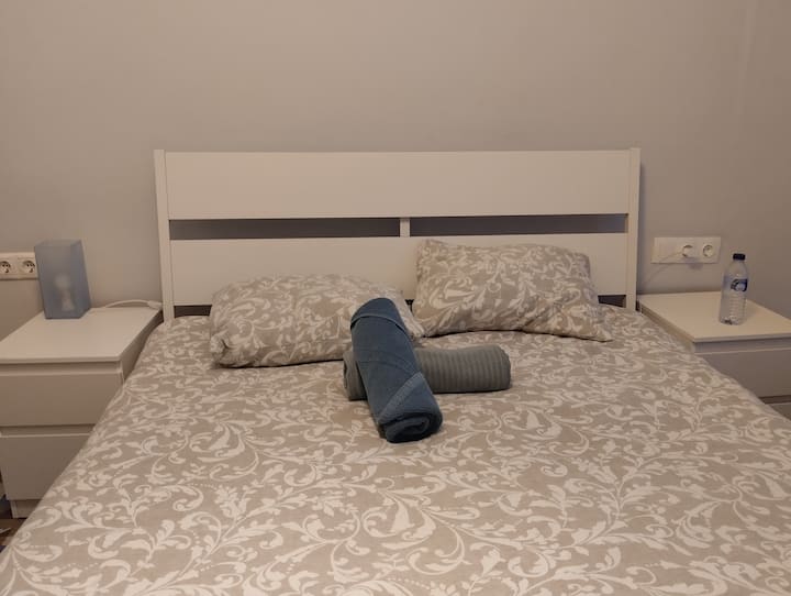 Habitación Doble Privada Con Ac En Centro - Barcelona
