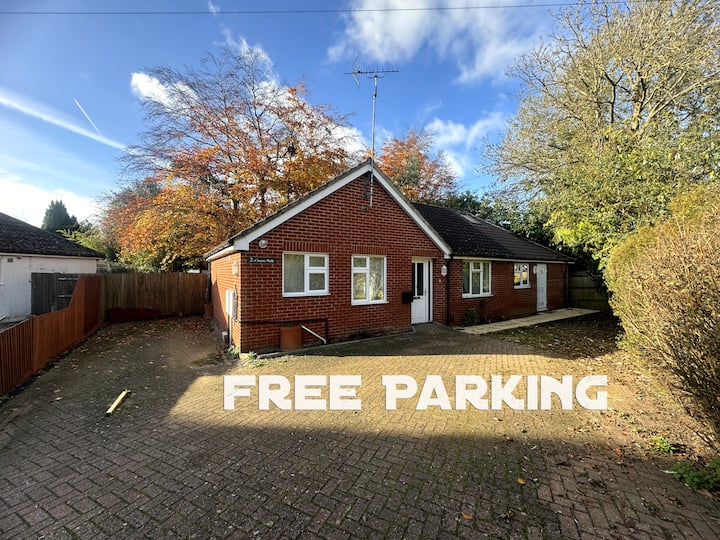 Studio -5min Gatwick-35min-centralondon -Free Park - London Gatwick Airport (LGW)
