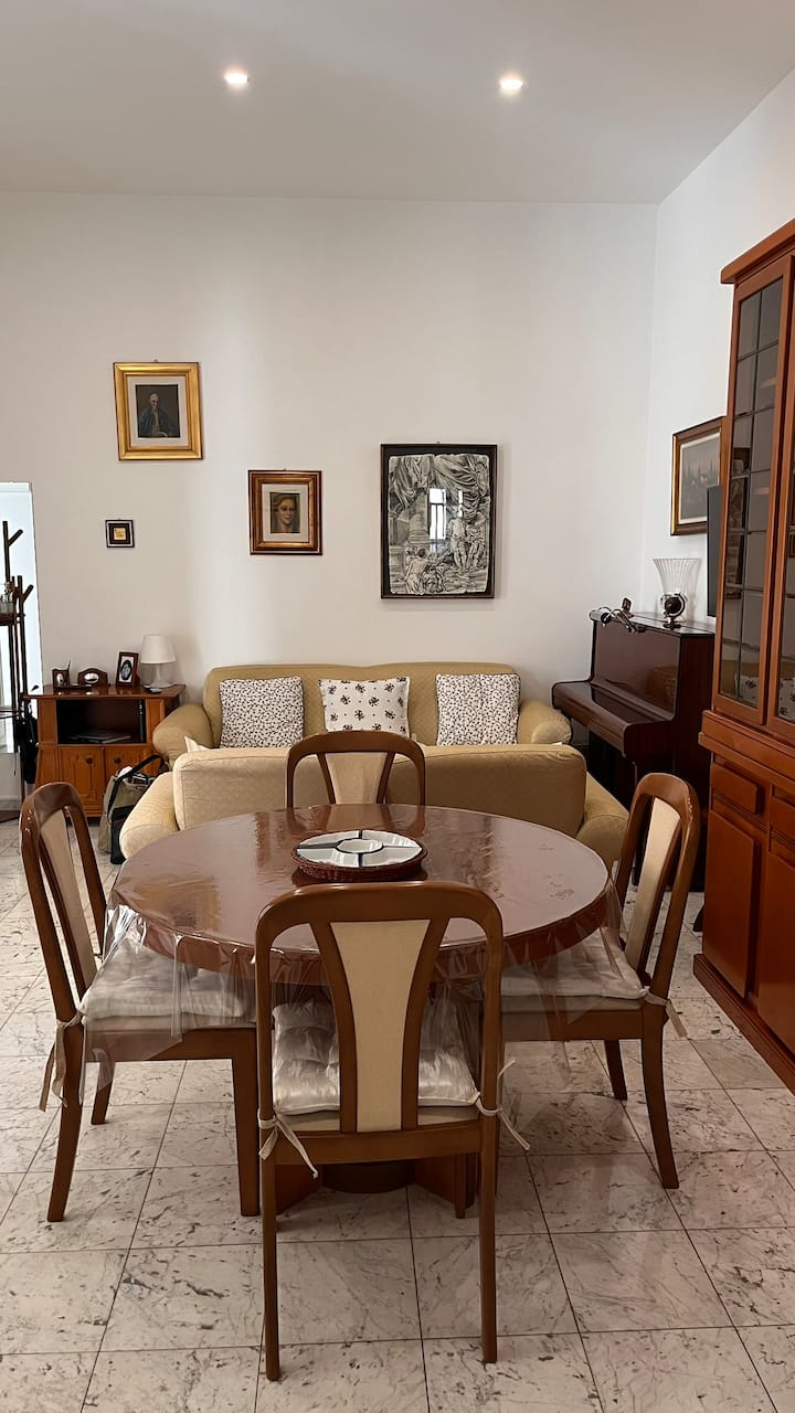 Cómodo Apto. En Zona Elegante - Rom