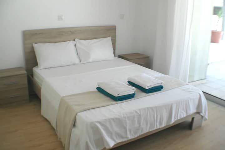 Modern 2 Bedroom Apartment Aqua - Limassol