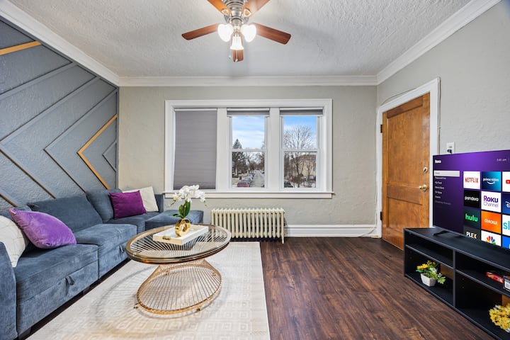 Convenient Apt Near Hosp, Metra - Cicero, IL