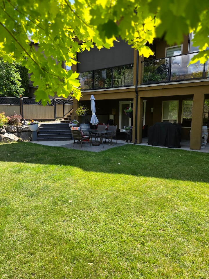 Okanagan Retreat-
Private 2br Suite - West Kelowna