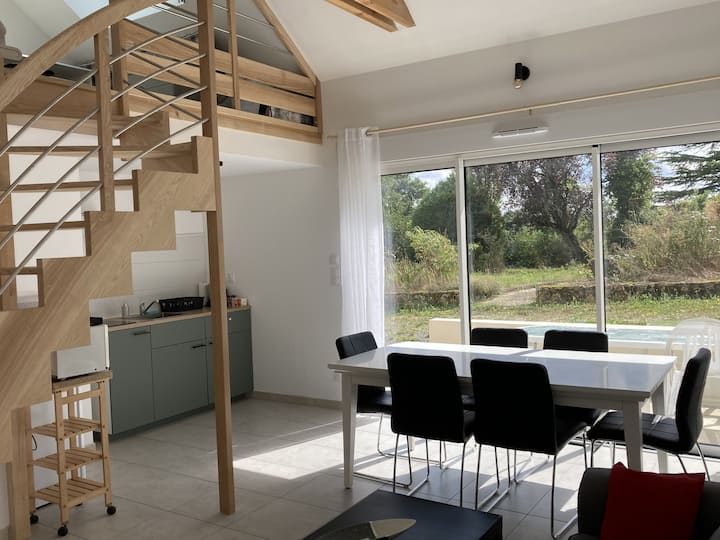Maisonnette à La Campagne - Laval, France
