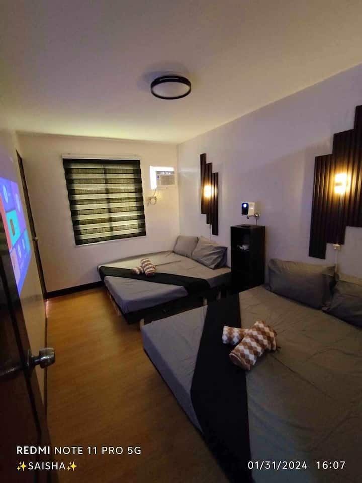 Caša De Solteros (2 Bedroom Condominium) - Kawit