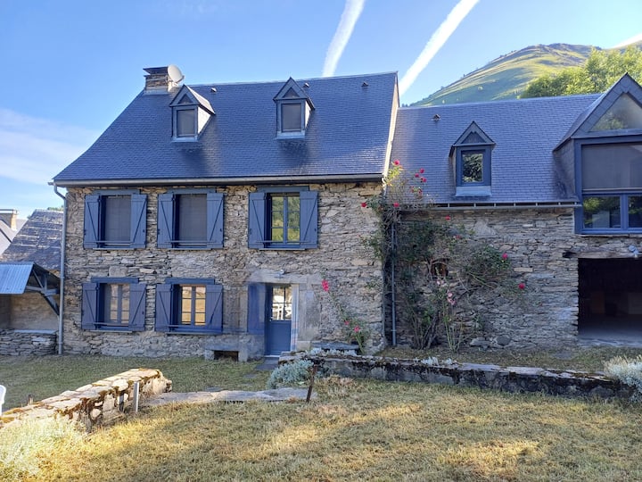 Maison De Charme Au Cœur Du Village D'azet - Saint-Lary-Soulan