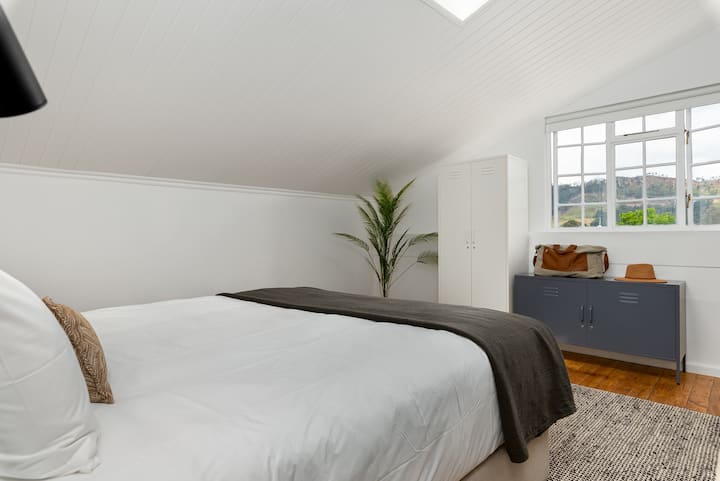 Couple’s Getaway In Franschhoek, Near Wine Tram - Franschhoek