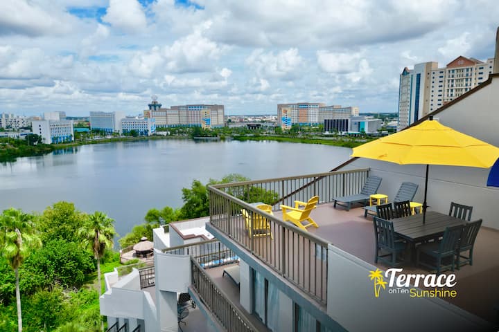 Enjoy Private Sunsets & Fireworks At 2br Penthouse - Orlando, FL