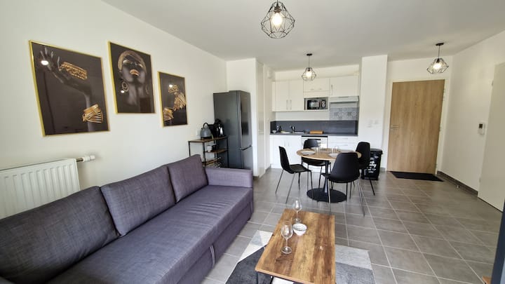 T2 Avec Terrasse En Ville, Proche Mer Et Campagne - Saint-Nazaire