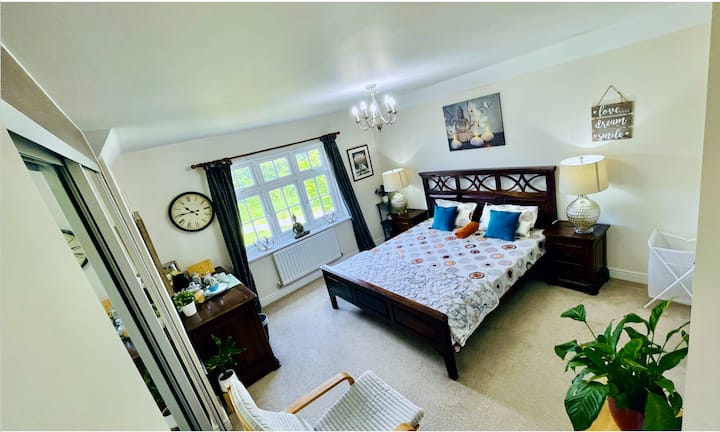 Nvjs Comfy Cottage, Serene +View & En Suite - Swindon