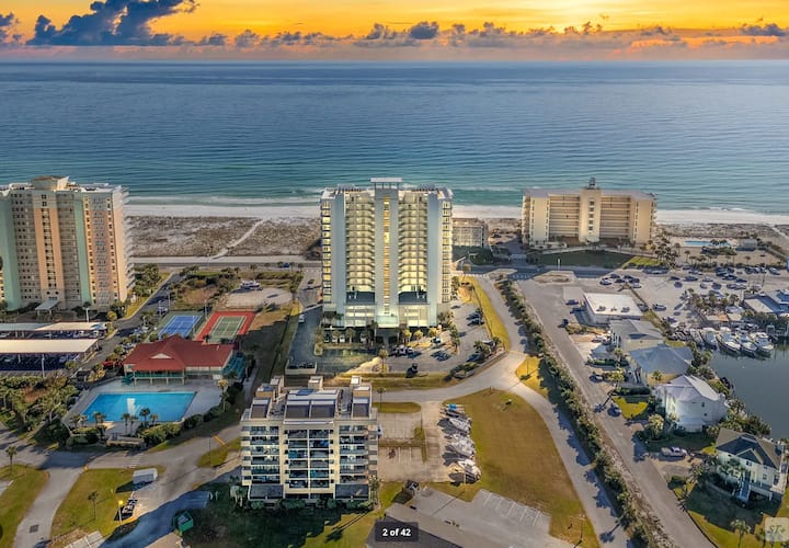 10th Fl Views Of Gulf & Sound - Pensacola Beach, FL