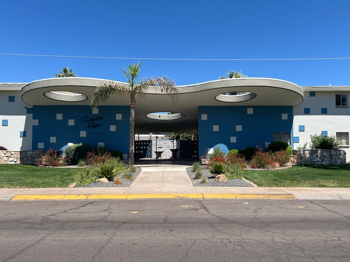 Mid-century Gem In Scottsdale - Scottsdale, AZ