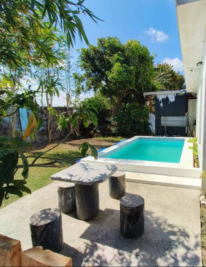 Matthew's Private Pool By Mia And Miguel's House - Cavite City