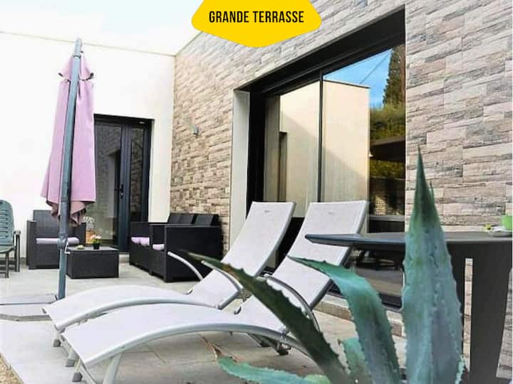 Maisontout Confort Avignon- Wifi & Clim-
Jacuzzi - Gare TGV - Avignon