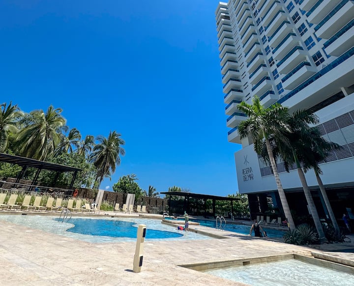 Acceso Directo Al Mar/piscina/gimnasio/bar/terraza - Santa Marta, Colombia