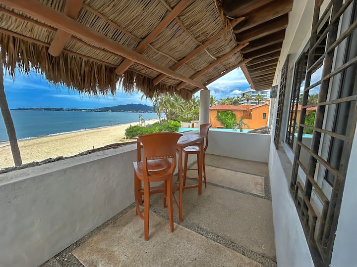 Luxurious Pool-right On The Beach-close Restaurant - Bucerías