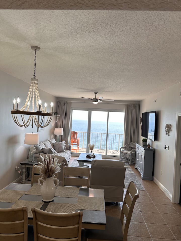 Family Managed Beachside Retreat At Ethel’s Place! - Miramar Beach, FL