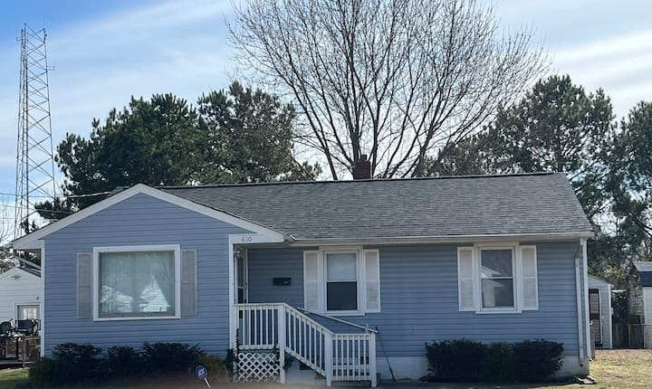 318) Perfect For Families! - Hampton, VA