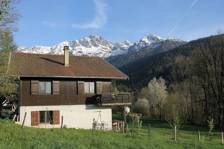 Appartement Dans Chalet à La Montagne - Crolles
