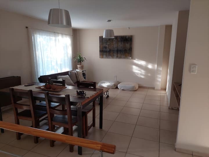 Dpto. Zona No De Córdoba- Barrio Villa Belgrano. - Córdoba