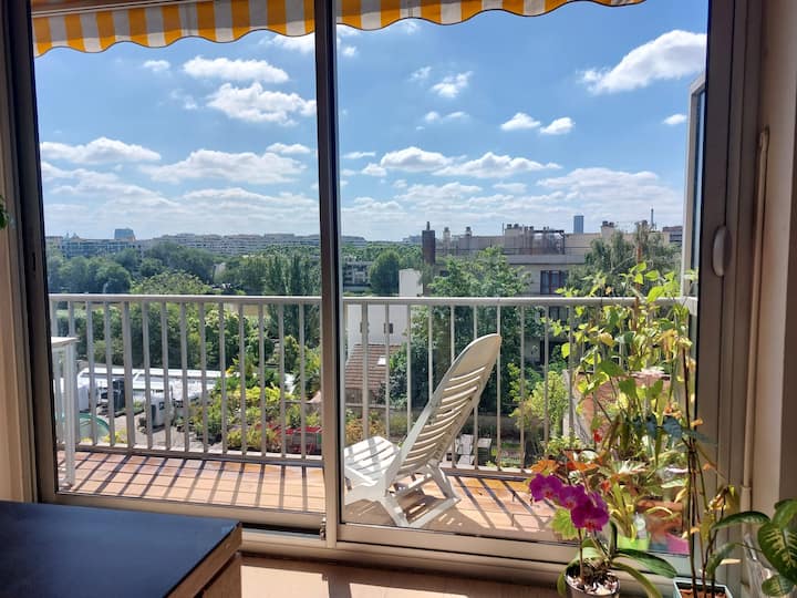 Bord De Seine Et Tour Eiffel - Courbevoie