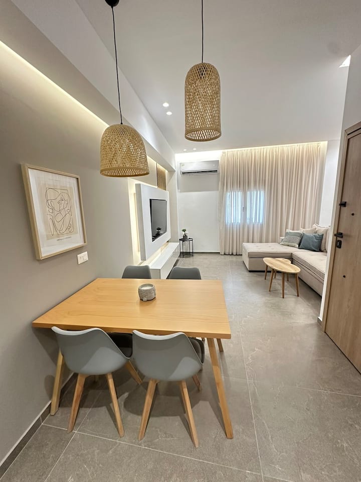 Anema Luxury Apartment - Steps From All Sights - Heraklion