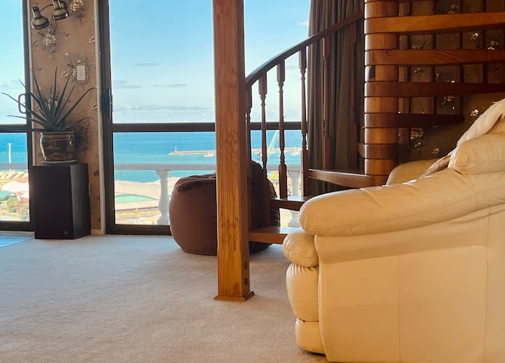 Retro Views - Taranaki