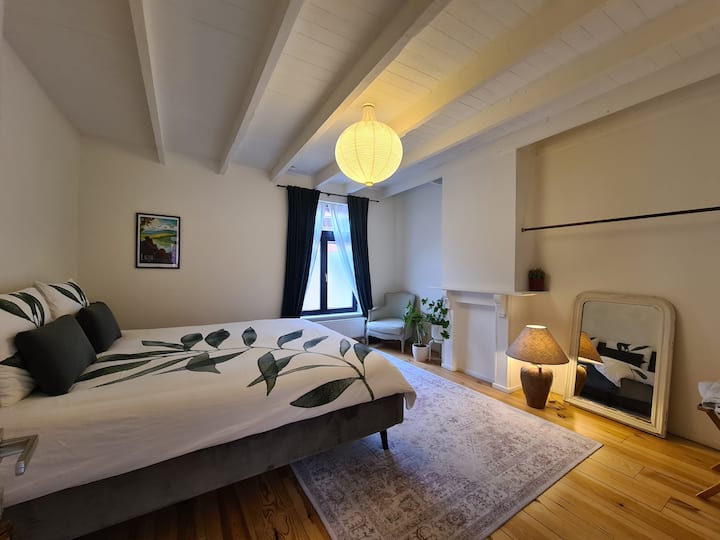 Cosy Bruges Home In A Perfect Spot! - Brujas